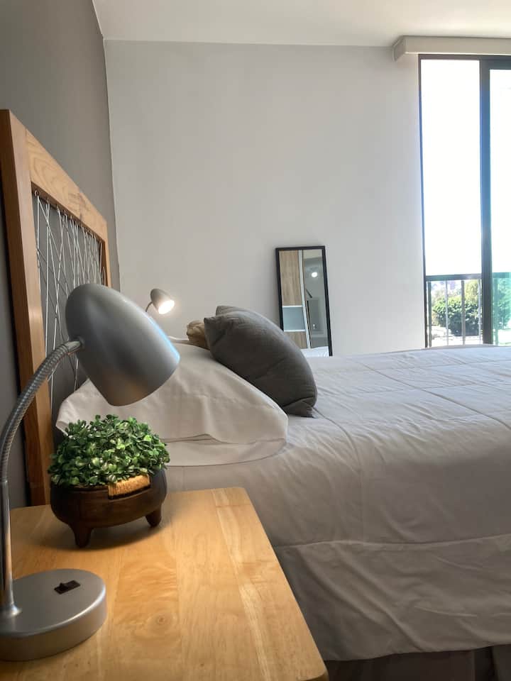 Cómodo Apartamento En Zona 11 - Guatemala City