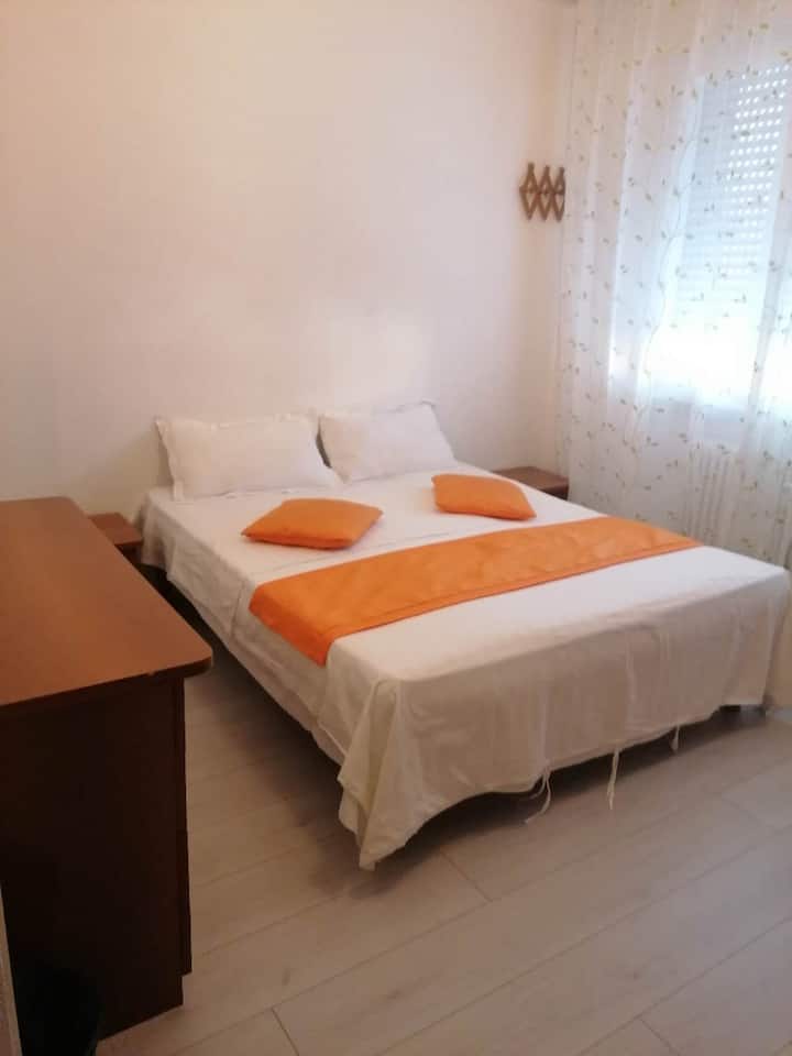 甜蜜双人间(近火车站)楼下周六,周日免费停车!非常方便! - Mestre