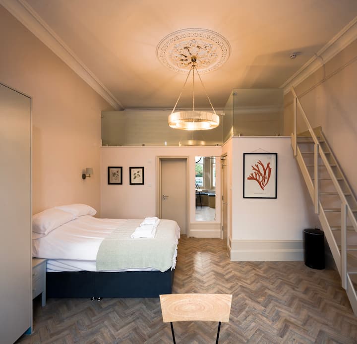 Elegant Kensington Studio - Londen