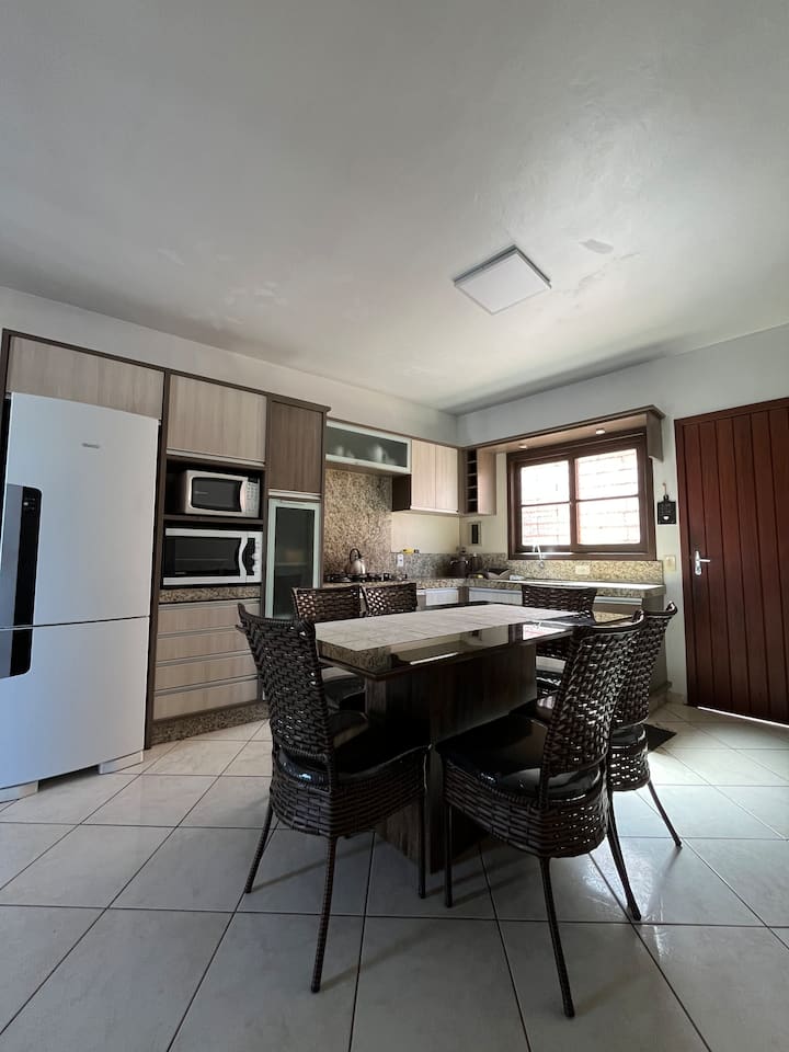 Apartamento Completo No Centro De Torres - Torres