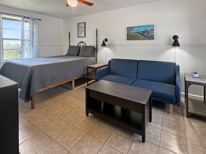 Woof Den/pet Friendly At Blue Ridge Lodge - Blue Ridge, GA