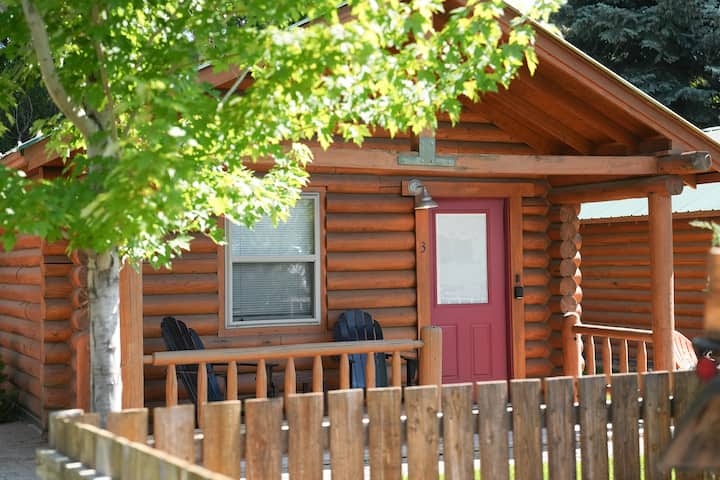 Log Cabin Cute! Long Horse Ranch Cabin #3 - Idaho