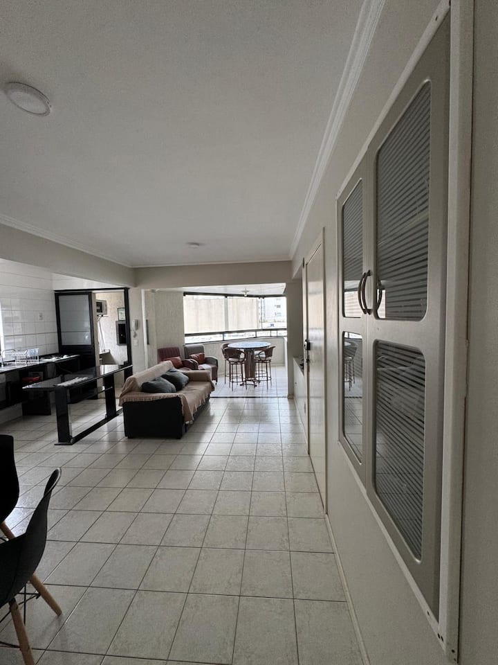 Apartamento 3 Dormitórios “óTima Localização” - Balneário Camboriú