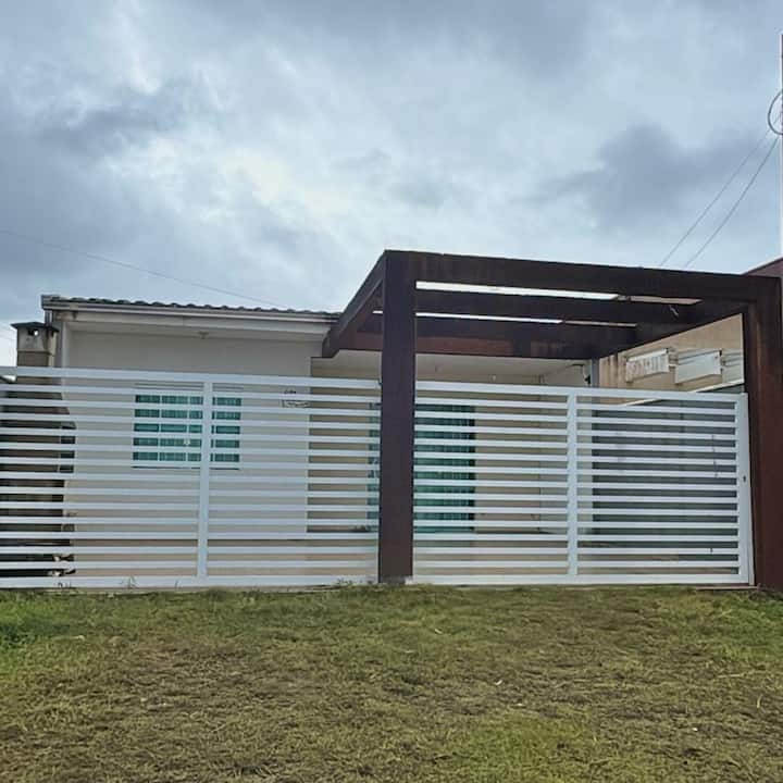 Guarahouse: 600m Da Praia, Nova E Aconchegante - Guaratuba