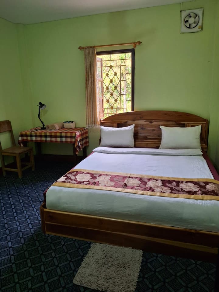 Traditional Home No.5,natural Place+double Bed - Laos
