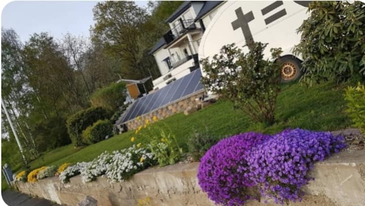 Egen Lgh- Fantastisk Utsikt! Nära Elmia. Bo 1-4per - Jönköping