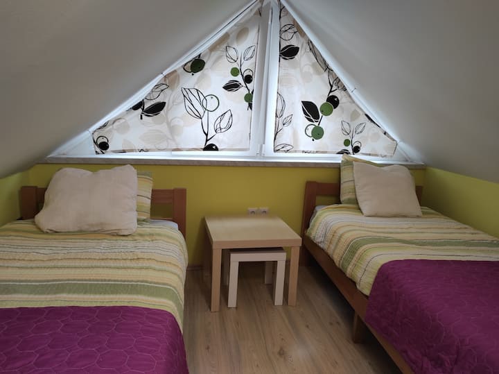 Yellow Apartment - Former Hayloft - Bled