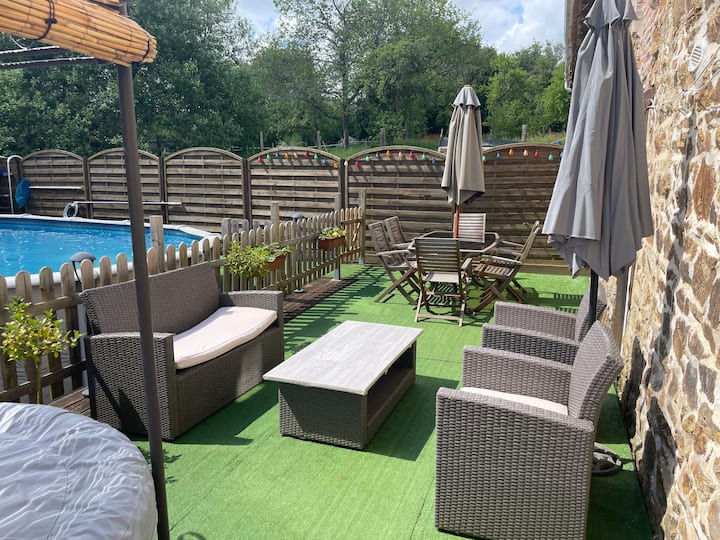 Lovely French Farmhouse With Private Swimming Pool - Bourganeuf