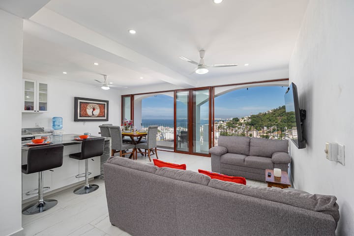 4br Oasis W/ocean + City Views (2nd Floor) - Puerto Vallarta