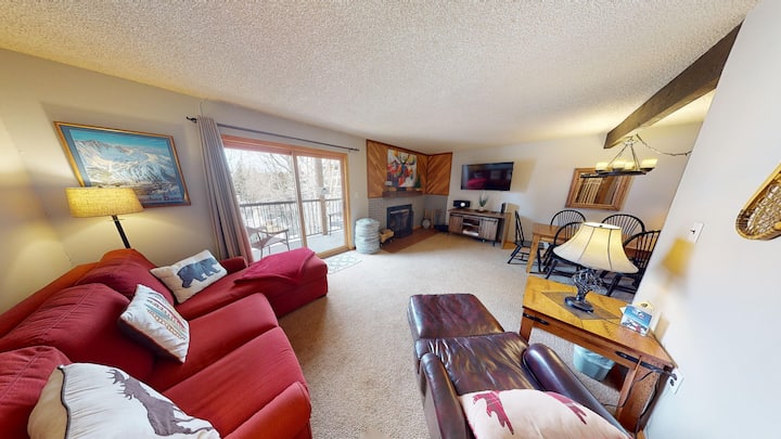 On River Trail! Walk To Events, Dining, Festivals - Keystone, CO