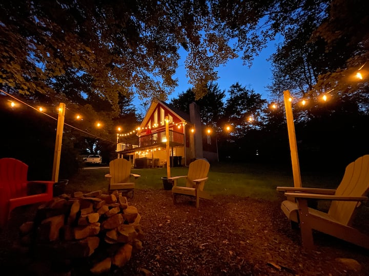 Beautiful Chalet With Hot Tub & Sauna In Poconos - Pocono Lake