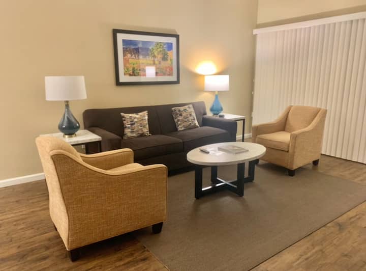 Resort Living:oasis Resort Condo:swim & Sun! - Rancho Mirage, CA