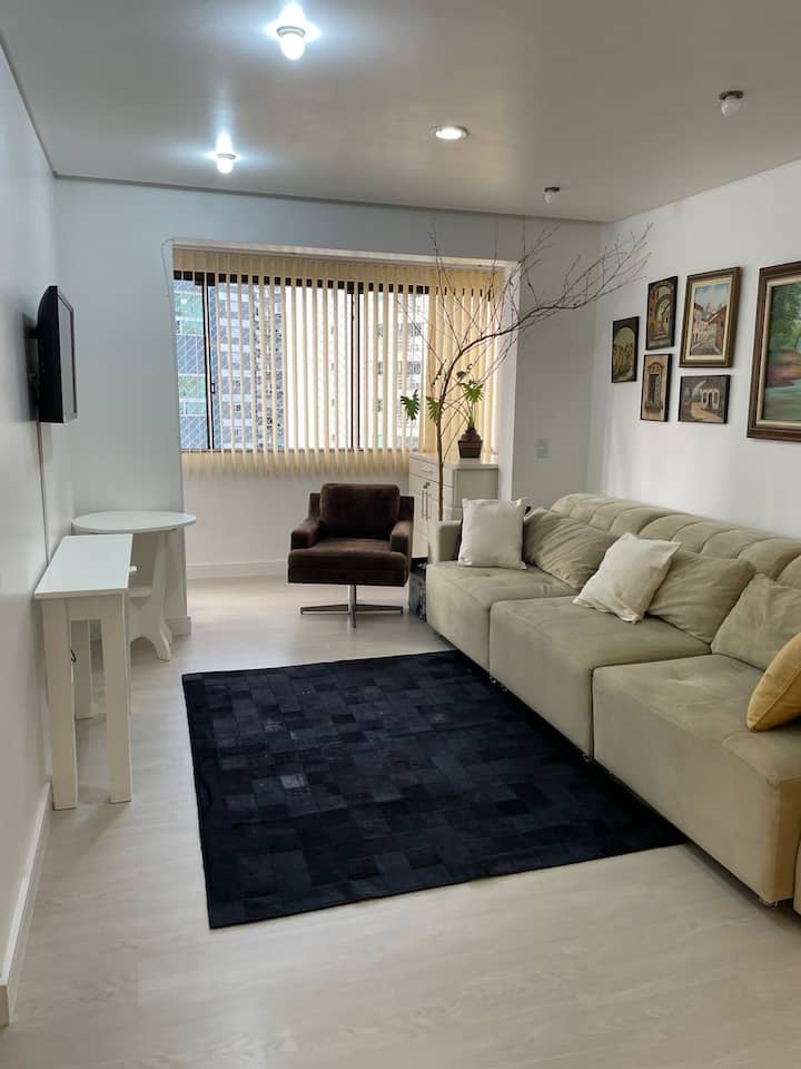 Apartamento Com Vista Mar Completo, à 180m Do Mar - Balneário Camboriú