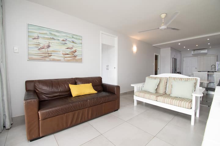 3 Bronze Beach Umhlanga Rocks Beach Level - Umhlanga