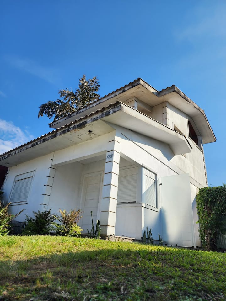 Refúgio Na Palhoça. Tranquilidade Que Encanta! - Palhoça