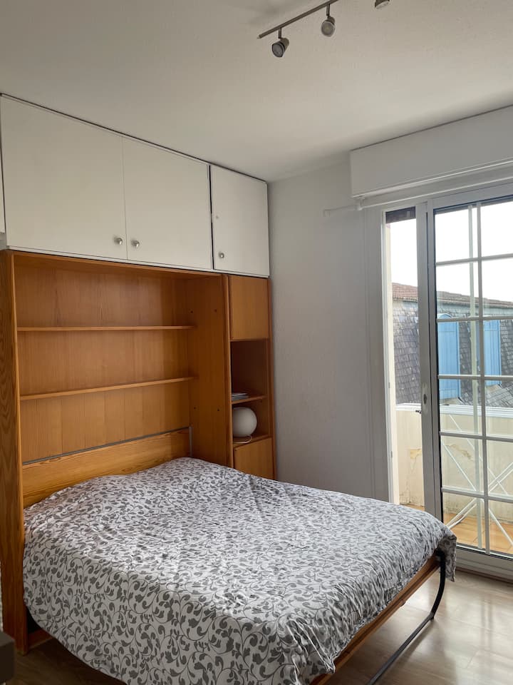 Studio Lumineux Avec Parking • Face Thermes - Salies-de-Béarn