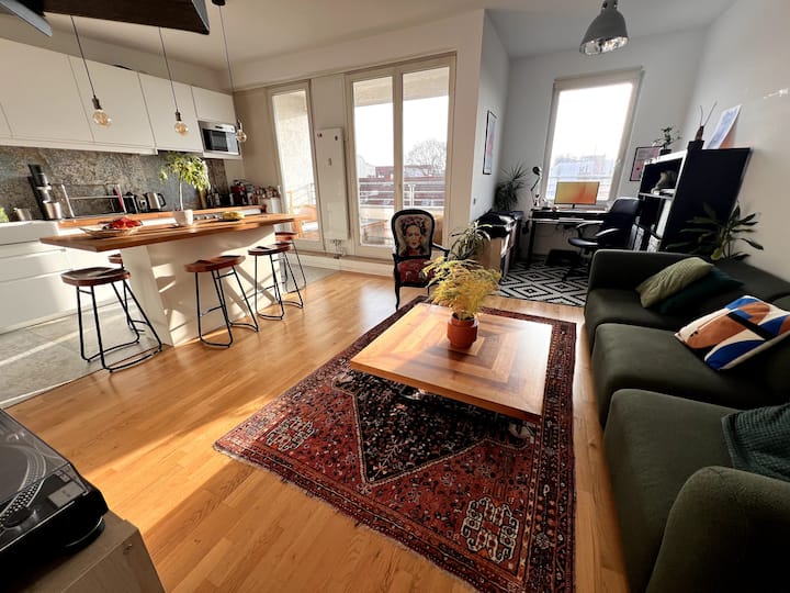 Appartement Spacieux Au Dernier éTage Avec Balcon - Berlín