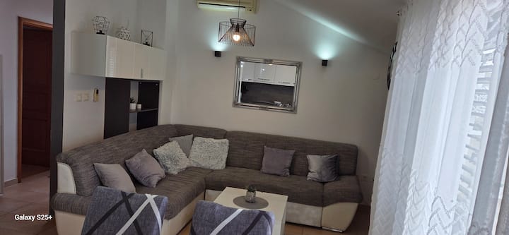 Apartment Mirta - Novalja Center, 4+1 - Novalja