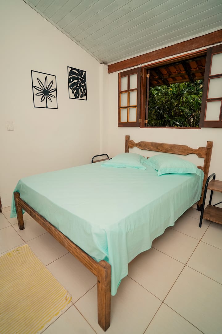 Suíte Para Casal A Poucos Passos Da Praia - Trindade