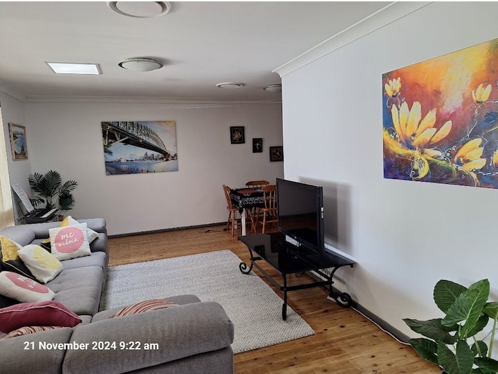 Beautiful Warm Home In Convenient Area - オーストラリア シドニー