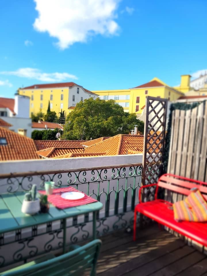 Petit Cocon Lisboète Avec Terrasse Et Vue à 360° - Alfama