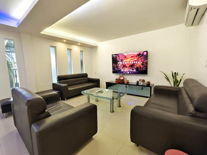 Jajago Ellis Homestay - Kuching