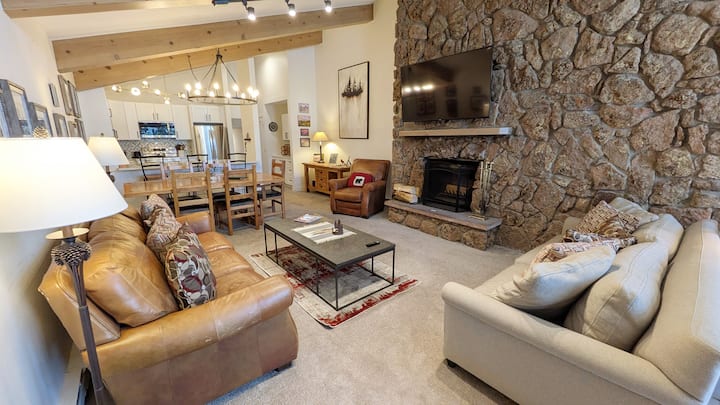 Bc West #28 W/ Free Wi-fi, Parking, Skier Shuttles - Avon, CO