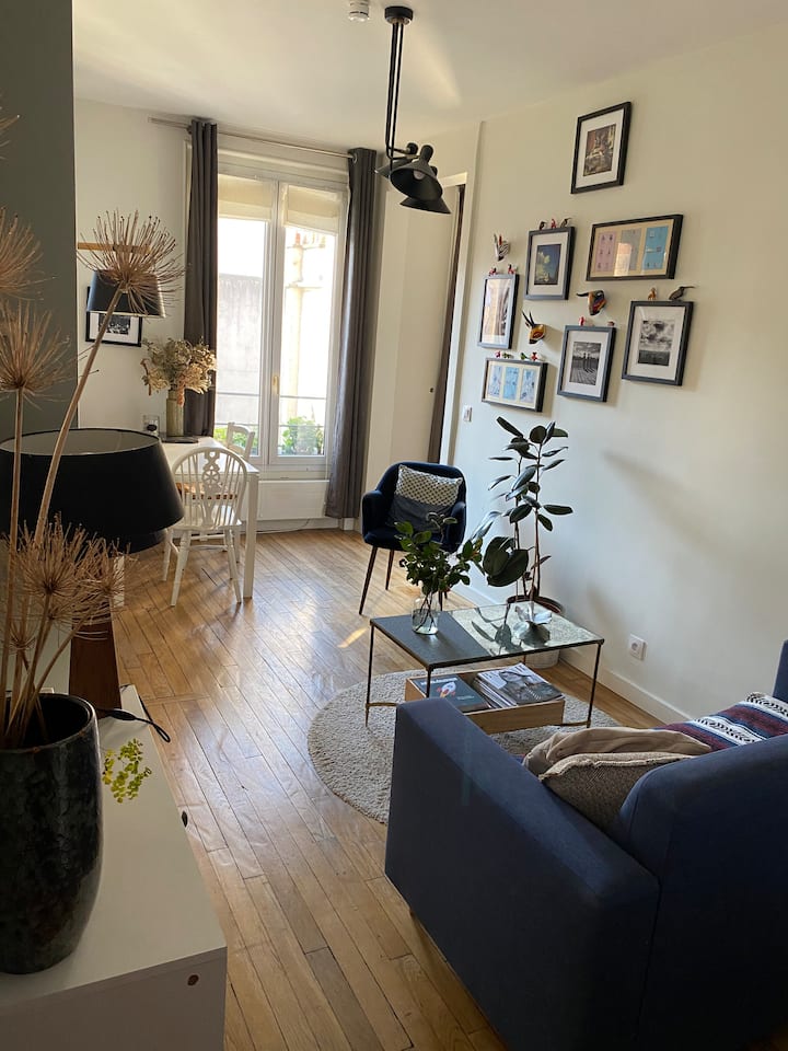Cosy Flat With View, Near Montparnasse & Invalides - Paris