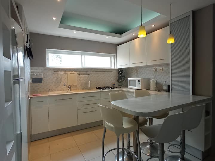 3 Room Family Apartment - Israël