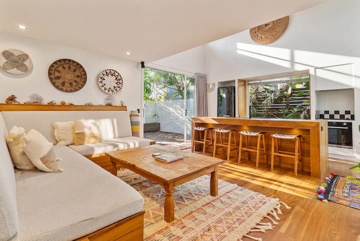 Indigo Charlee - Gold Coast