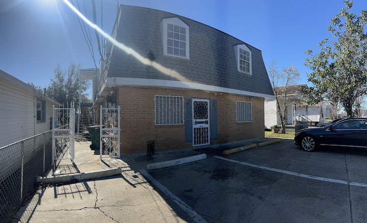 This 2 Bedroom Apt. Is Cozy, On The 2nd Floor. - Kenner, LA