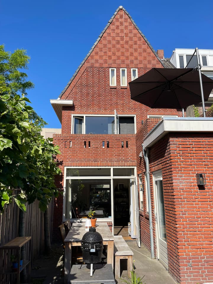 Authentic Urban Villa | Near Strijp-s - Best