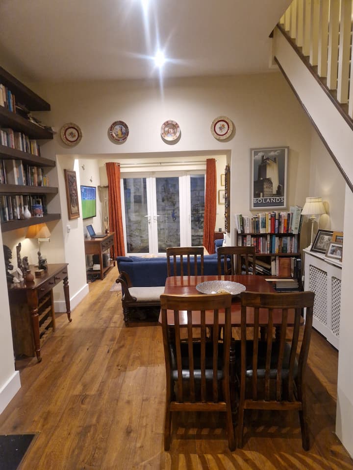 Jewel In Dublin's Classiest Neighbourhood - Dublin
