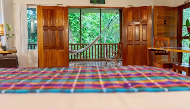 Honeymoon Cottage W/ King Bed*ac*carrental Onsite. - Belize