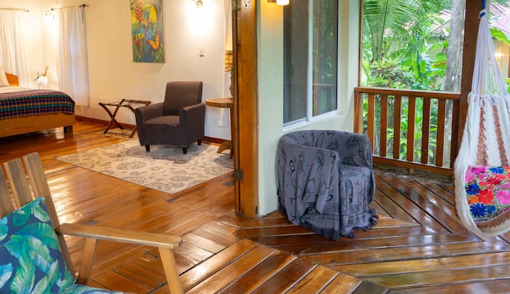 Honeymoon Cottage W/ King Bed*ac*carrental Onsite. - Belize