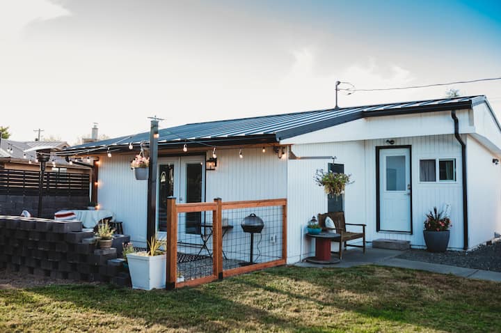 Checkeredcottage/beach/trails/lav Farm/dungeness - Sequim, WA