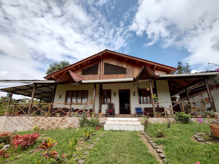 Cozy Cabin Rain Forest For Groups, Families, Etc. - Pedro Vicente Maldonado