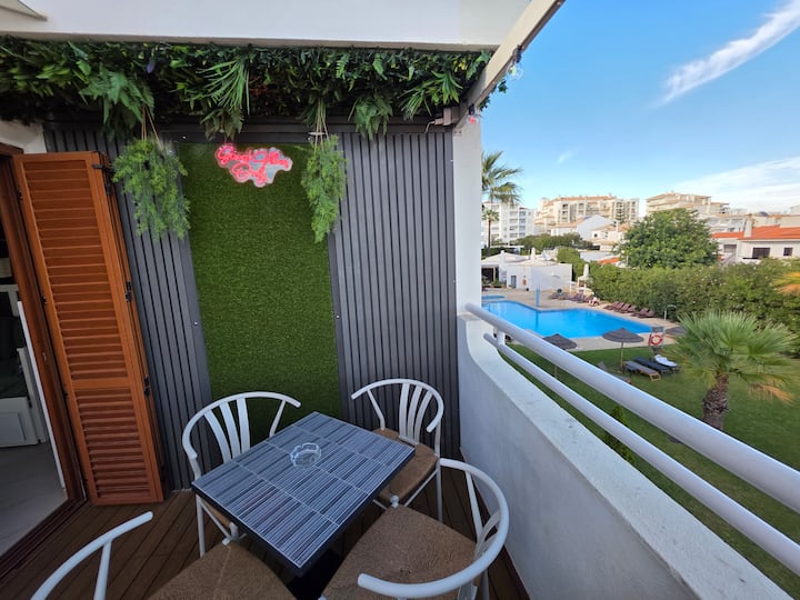 Lovely * Pool * 10 Min Walk2 Old Town & Nightlife - Albufeira