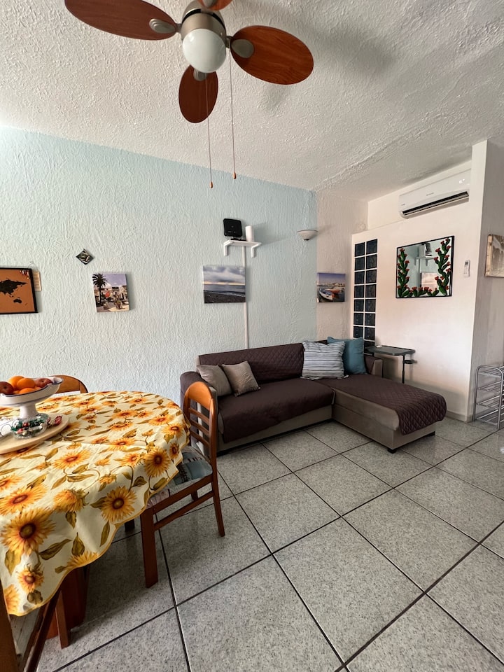 Lovely Apt 150m From Sea W/roof Terrace & Parking - Naxos