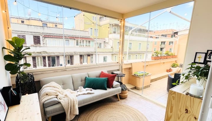 Charming Apartment With Terrace–metro A Nearby - Rome