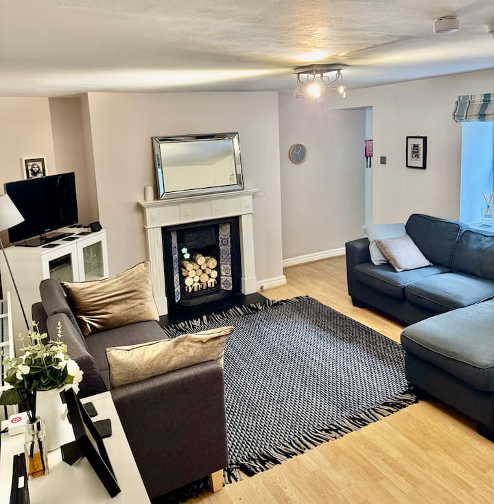 Nr Clifton, Uni, Bbc, Bri, Parking Free Off Street - Bristol