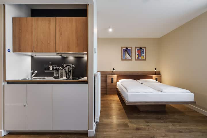 Smartments: Furnished Studio With Kitchenette - Berlín