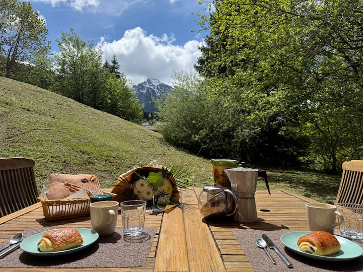 Rdj 3*de Charme Avec Terrasse Sud Ski Aux Pieds - La Clusaz