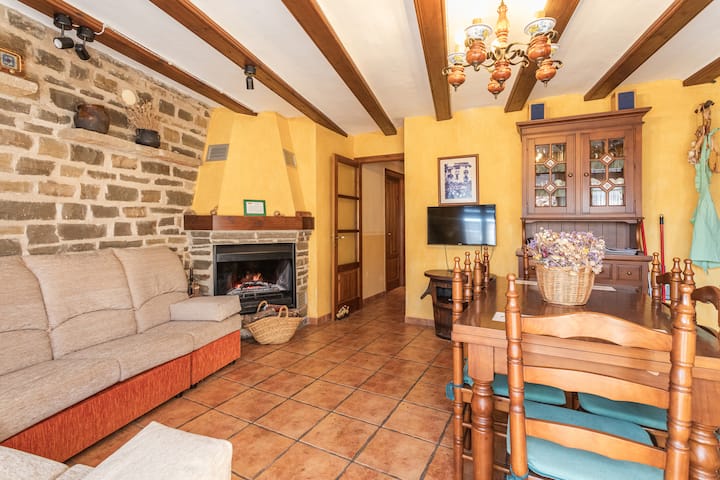 Casa Rural 6 Plazas Con "Q" De Calidad Turística - Cantavieja