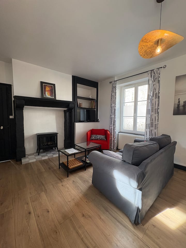 Maison Cosy Et Moderne Avec Balcon Et Vue - 5 Pers - Puy-de-Dôme