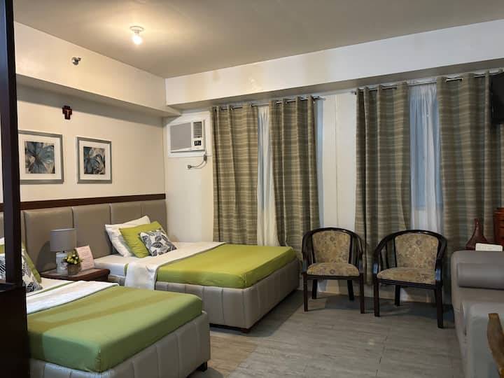 Cozy Studio Unit @ Amaia Steps Condo. ( 31 Sq.m.) - Bacolod