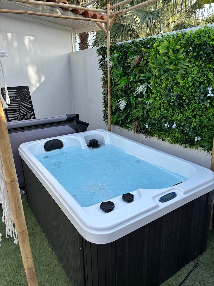 🌝Cap D Agde Dépendance *** Dans Villa 300 M Plage🌻 - Agde