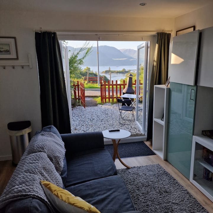 The Old Campsite Shop With Lovely Loch&hill Views - Plockton