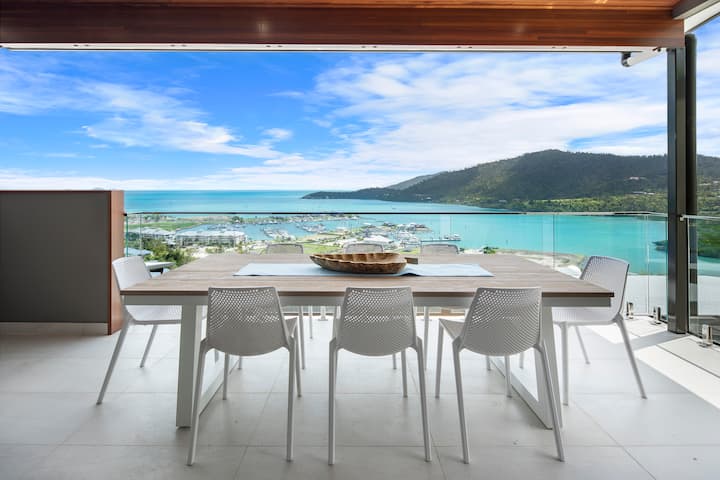 Airlie House At Elementa Whitsundays - Airlie Beach