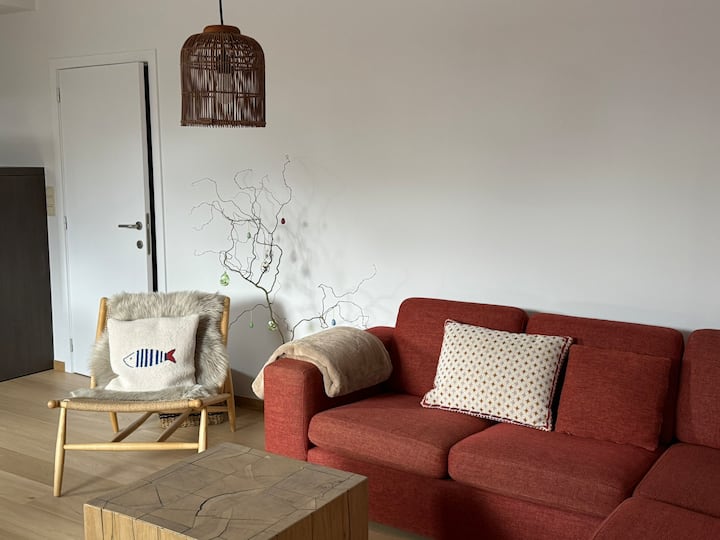 Oostduinkerke, Ontspannen In Een Rustige Badstad - Coxyde